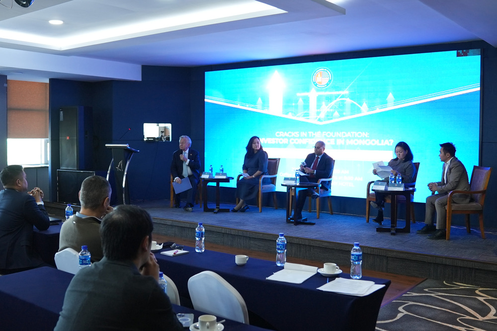 “Монгол дахь хөрөнгө оруулагчдын итгэл” сэдэвт хэлэлцүүлэг амжилттай боллоо